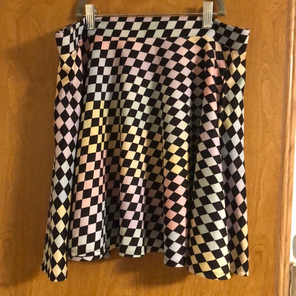 Hot Topic | Skirts | Pastel Checkered Skater Skirt Xl | Poshmark